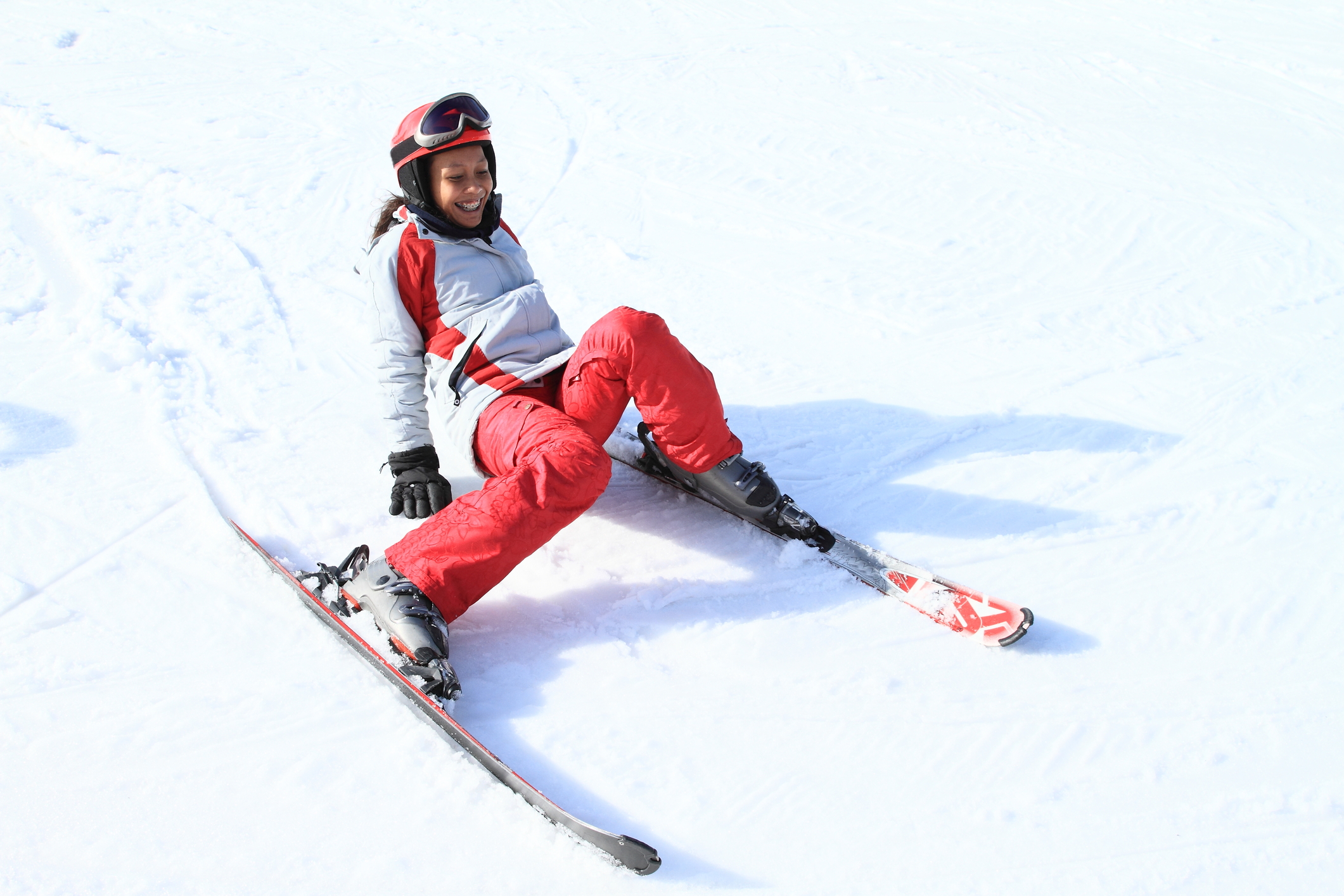 What is the best way to fall on skis without hurting yourself? | SkiBlog